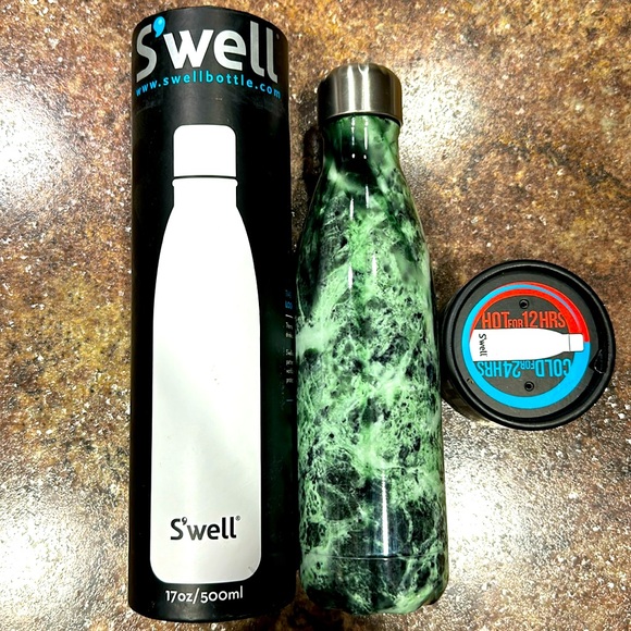 Swell | Dining | Swell Bottle | Poshmark